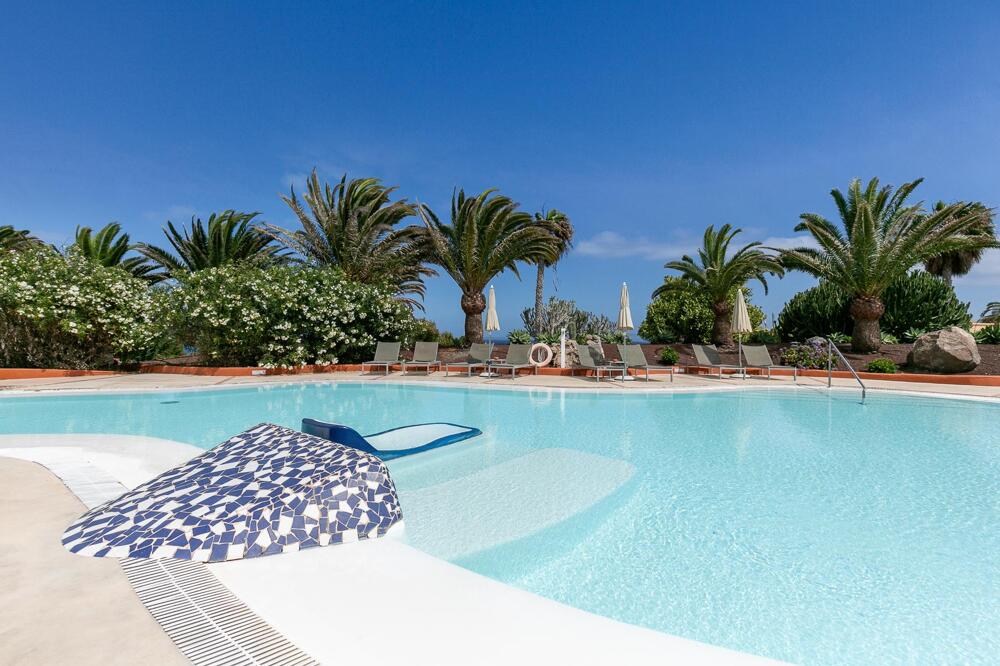 Hotel LIVVO Risco del Gato Suites, Costa Calma. Desde 104.65€ - Central ...