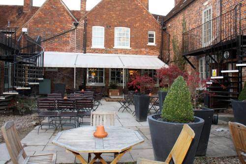 The Bear Hotel by Greene King Inns, Hungerford - Central de Reservas