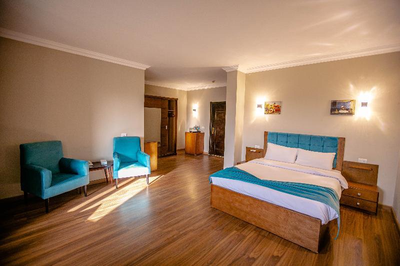 Pyramids Oasis Hotel, Giza - Central de Reservas