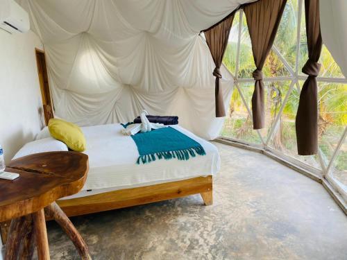 Hotel Cayuco Maya, Bacalar - Central de Reservas