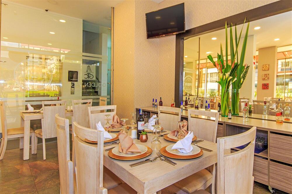 Hotel American Visa Tower, Bogotá. Desde 55.36€ - Central de Reservas