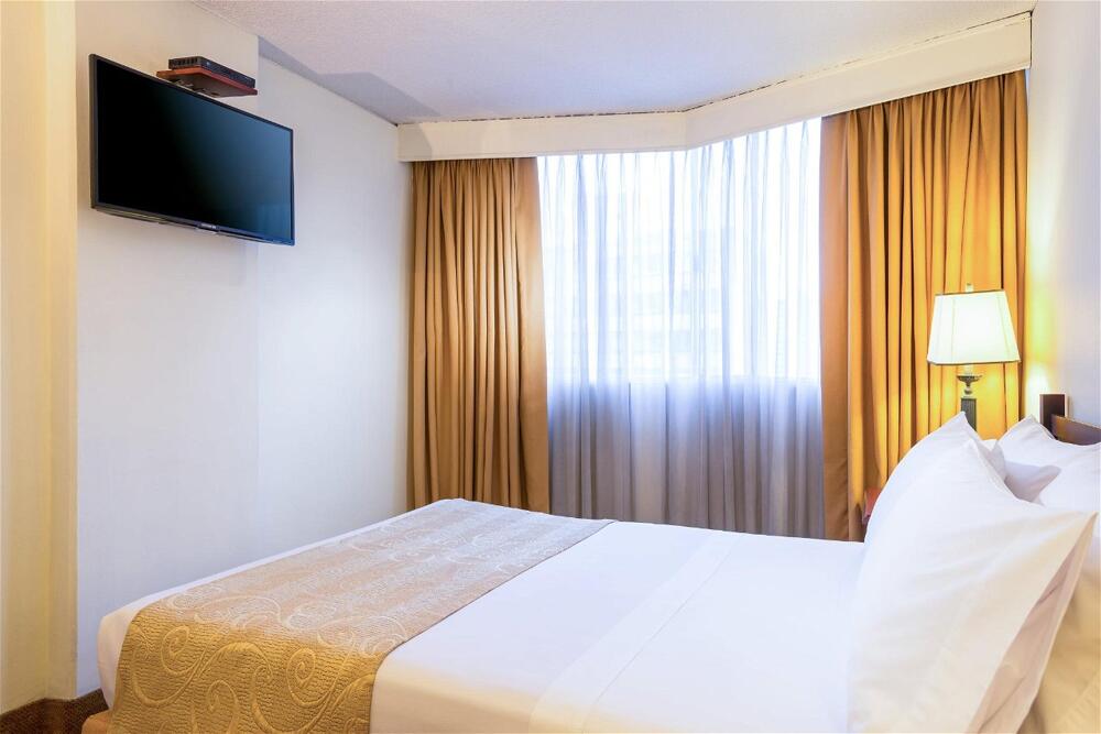 Hotel Dann Avenida 19 Bogota, Bogotá. Desde 38.07€ - Central de Reservas