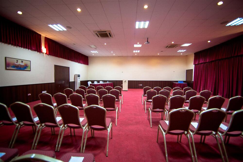 Alisa Hotel North Ridge, Accra - Central de Reservas