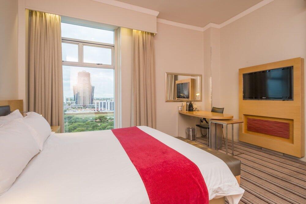 Protea Hotel by Marriott Gaborone Masa Square, Gaborone - Central de ...