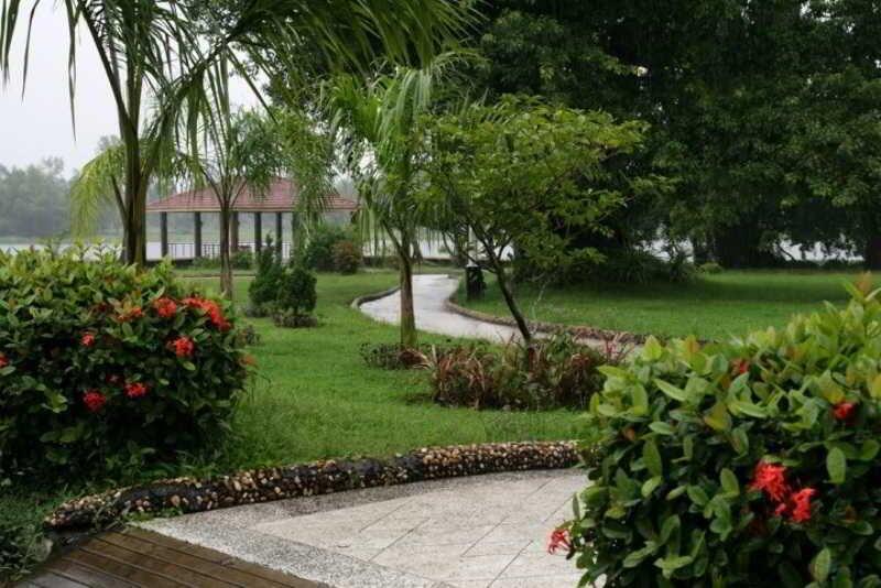 Inya Lake Hotel, Yangon - Reserving