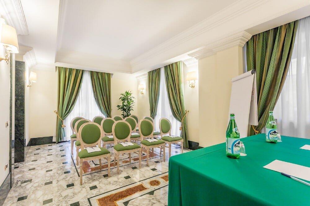 Raeli Hotel Regio, Roma. Desde 62.4€ - Central de Reservas