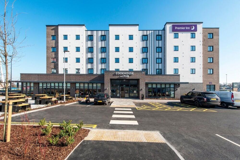 Hotel Premier Inn West Bromwich Town Centre (New Square), West Bromwich ...