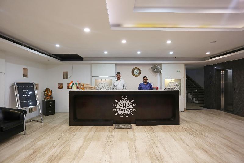 Hotel Alpine Tree, Nueva Delhi - Central de Reservas