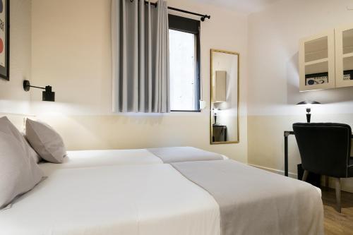 Hotel El Call, Barcelona. Desde 63€ - Central de Reservas