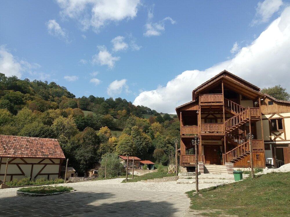 Ecokayan Dilijan Resort Hotel, Dilijan - Central de Reservas