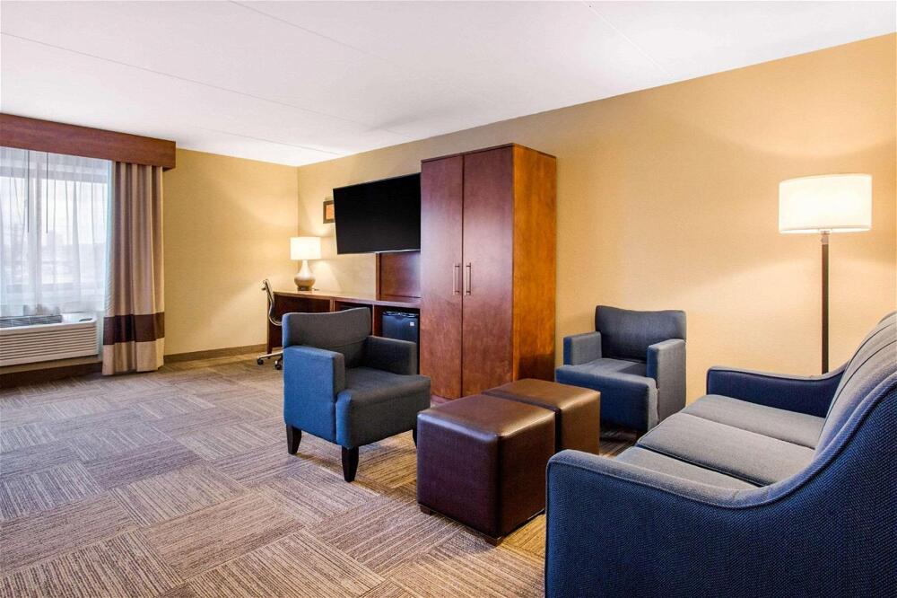 Hotel Comfort Inn Edgewater on Hudson River, Edgewater ...