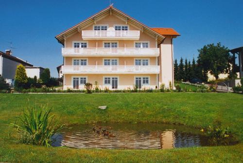 Kurhotel Würdinger Hof, Bad Füssing - Reserving.com