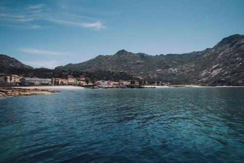 Casa de Santa Uxía, Ézaro - Central de Reservas