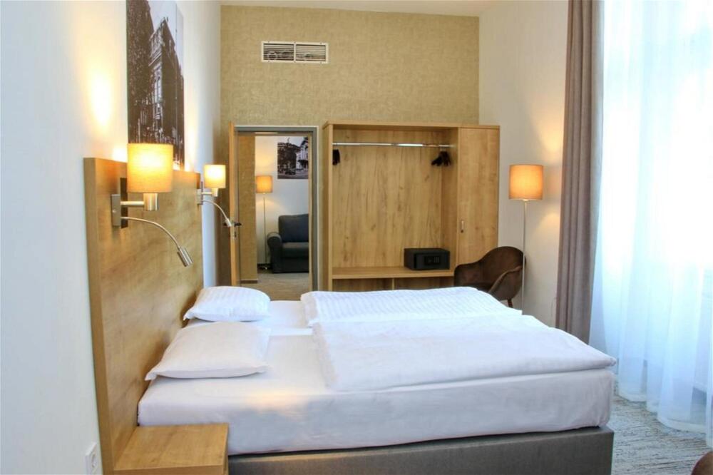 City Hotel Ring, Budapest. Desde 80€ - Central de Reservas