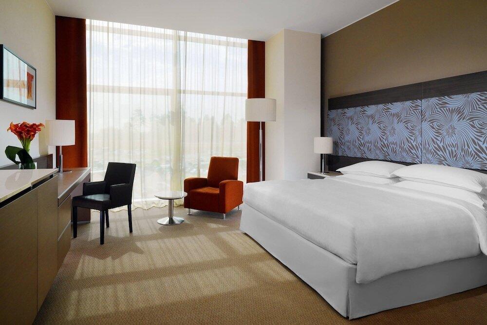 Sheraton Milan Malpensa Airport Hotel & Conference Centre, Ferno ...