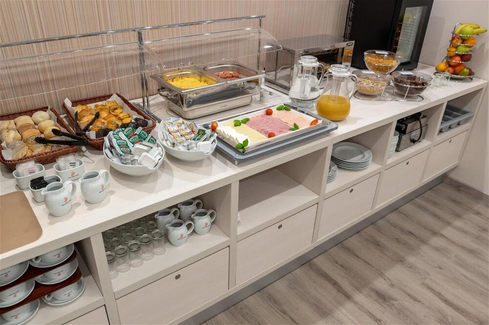 Dinya Lisbon Hotel & Lounge Bar, Lisboa. Desde 116.55€ - Central de ...