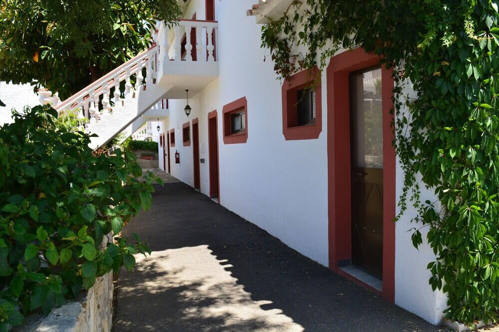 Hostales y pensiones Rio Grande San Roque, San Roque ...