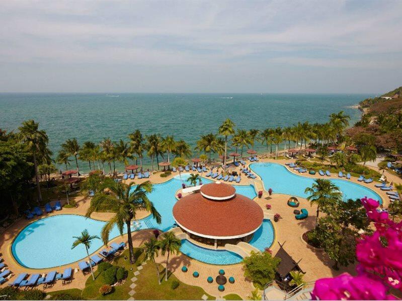 Hotel Royal Wing Suites & Spa - SHA Extra Plus, Pattaya - Reserving.com