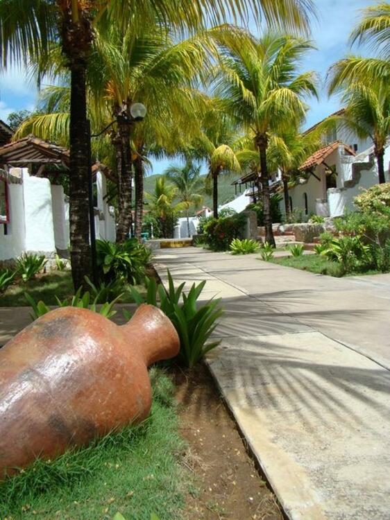Hotel Tropical Refuge, Isla Margarita - Centraldereservas.com