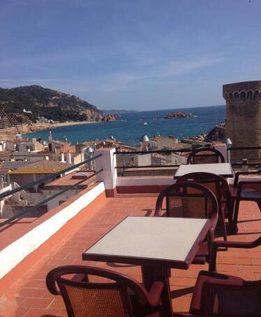 Hostales y pensiones Pensio Codolar, Tossa de Mar - Central de Reservas