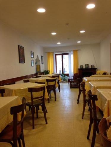 Hostales y pensiones Pensio Codolar, Tossa de Mar - Central de Reservas