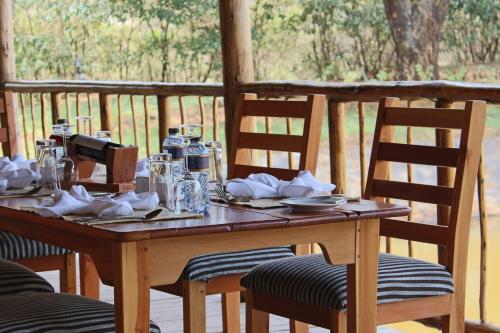 Lodges Ziwa Bush Lodge, Nakuru - Central de Reservas