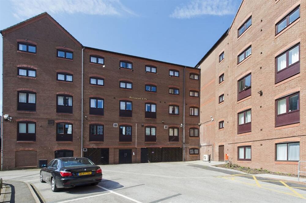 Hotel Premier Inn Birmingham Broad Street - Canal Side, Birmingham ...