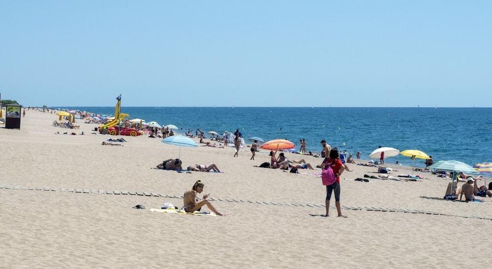 Hotel Mar i Sol, Calella. Desde 35.59€ - Centraldereservas.com