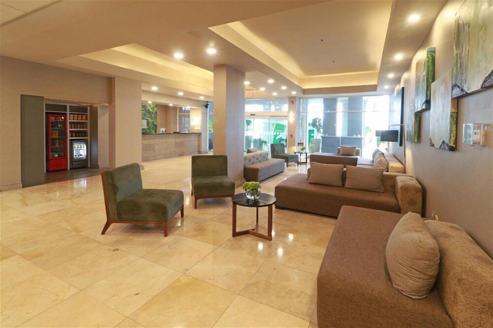 Holiday Inn Reynosa Industrial Poniente, an IHG Hotel, Reynosa ...