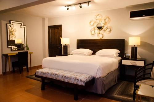 Hotel Camp David Ranch, Santiago de los Caballeros. Desde 123.23 ...