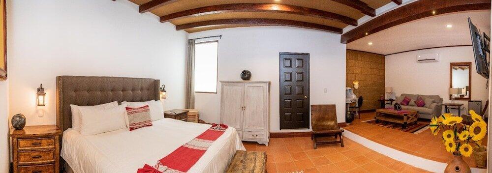 Casa de Adobe Gallery & Luxury Boutique, Oaxaca de Juárez. Desde 231.51€ - Centraldereservas.com