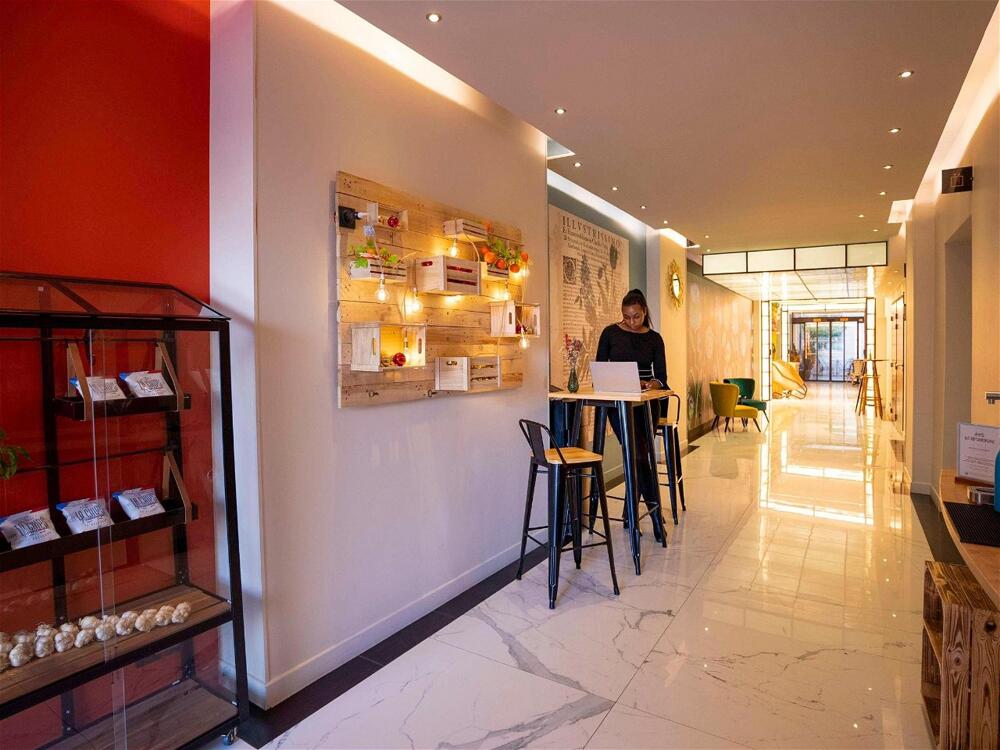 Hotel Ibis Styles Paris Batignolles, París. Desde 110.72€ - Central de ...
