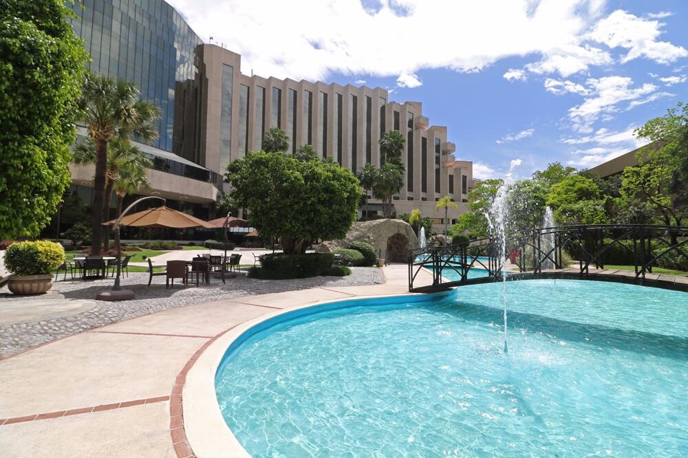 Hotel MS Milenium Monterrey Curio Collection by Hilton, Monterrey ...