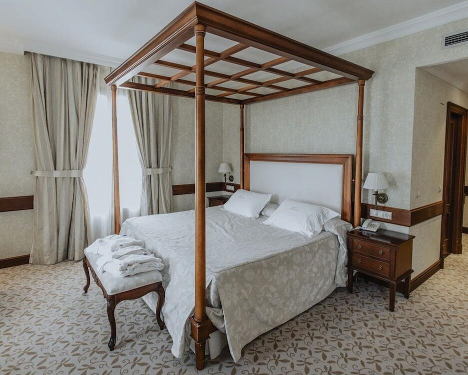 Hotel Cándido, Segovia. Desde 79.26€ - Central de Reservas