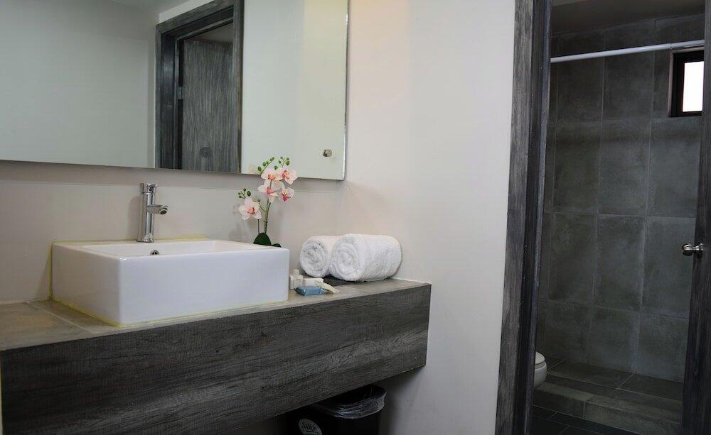 Hotel Sunio City, Tijuana - Central de Reservas