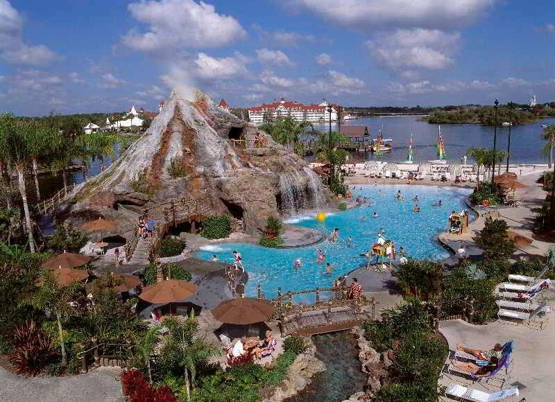 Disney's Polynesian Village Resort, Lake Buena Vista. Desde 585.9 ...