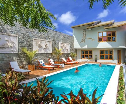 Kaani Village and Spa at Maafushi, South Male Atoll. Desde 89.62 ...