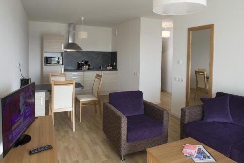 Aparthotel Domitys La Plage de Nacre, Courseulles-sur-Mer ...