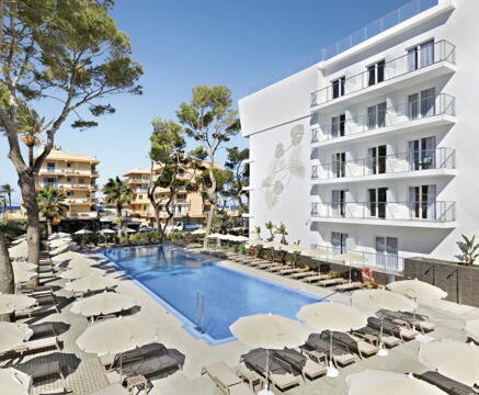 RIU hoteles | Descubre el mundo de la mano de RIU