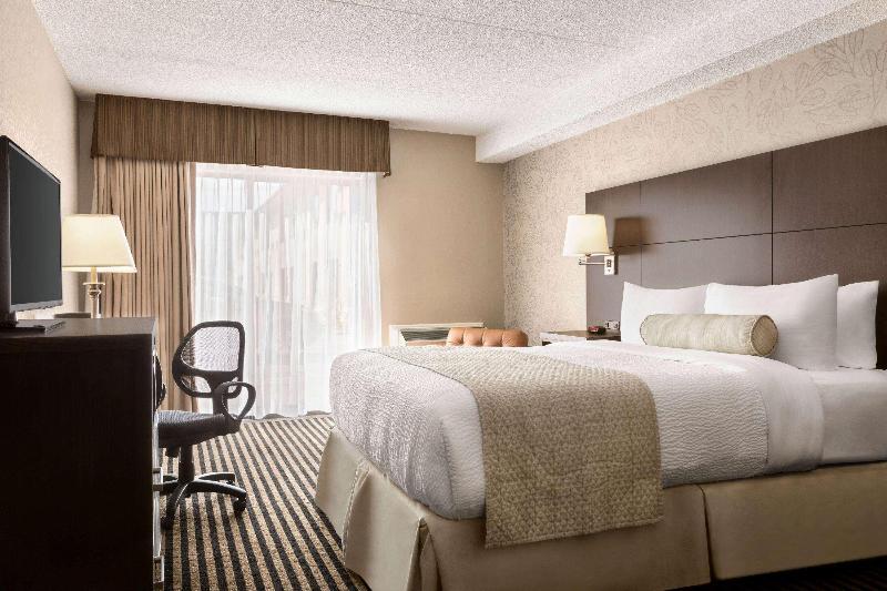 Hotel Days Inn by Wyndham Miramichi NB, Miramichi - Reserving.com