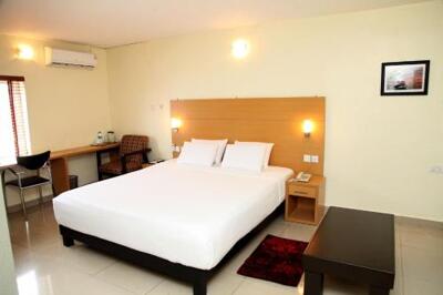 Adis Hotels Ibadan, Ibadan - Central de Reservas
