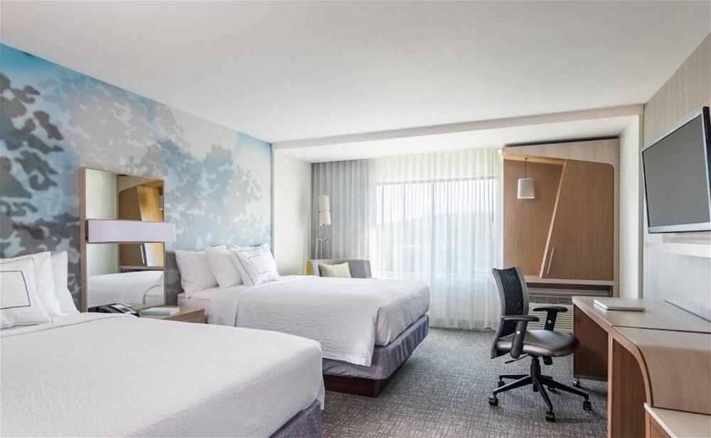 Hotel Courtyard Saltillo, Saltillo - Centraldereservas.com