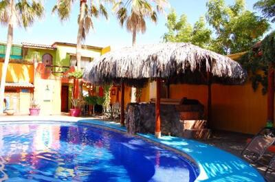 Hostales y pensiones Leo's Baja Oasis, La Paz - Central de Reservas