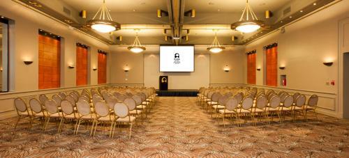 Hotel Austral Express, Comodoro Rivadavia - Centraldereservas.com