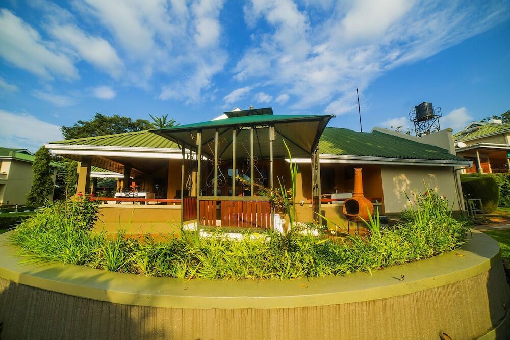 Fort Motel, Fort Portal - Centraldereservas.com