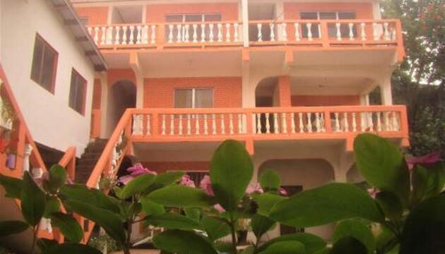 Hotel Casa Luisa, La Ceiba - Central de Reservas