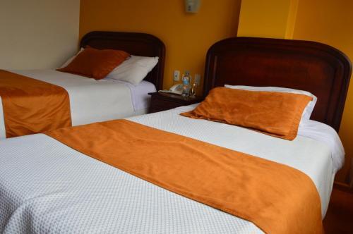 Hotel Lumar, Tulcán - Central de Reservas