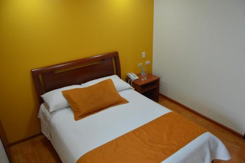 Hotel Lumar, Tulcán - Central de Reservas