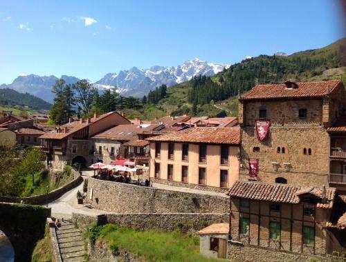 Casa Cayo, Potes. Desde 85€ - Central de Reservas