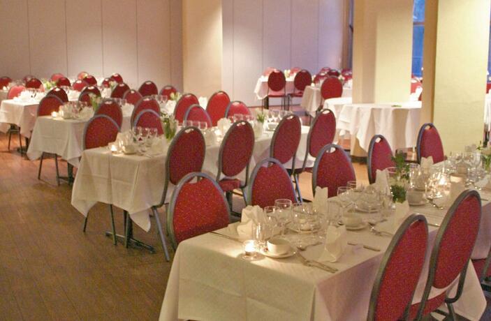 First Hotel Royal, Säffle - Central de Reservas